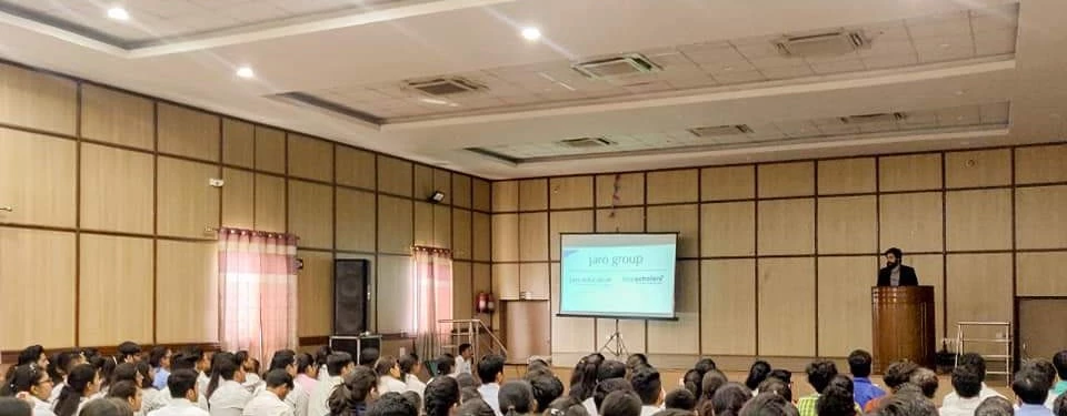 HOME | PLACEMENT CELL PGDAV COLLEGE