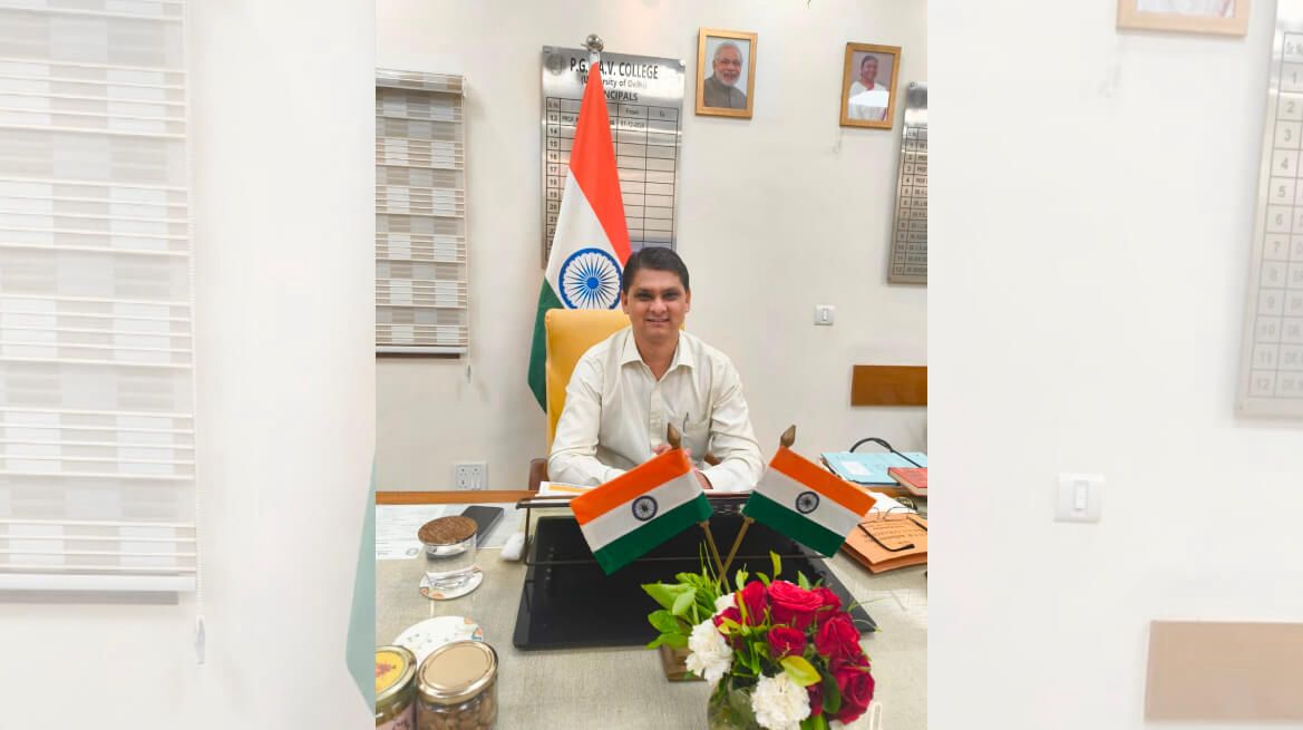 HOME | PLACEMENT CELL PGDAV COLLEGE